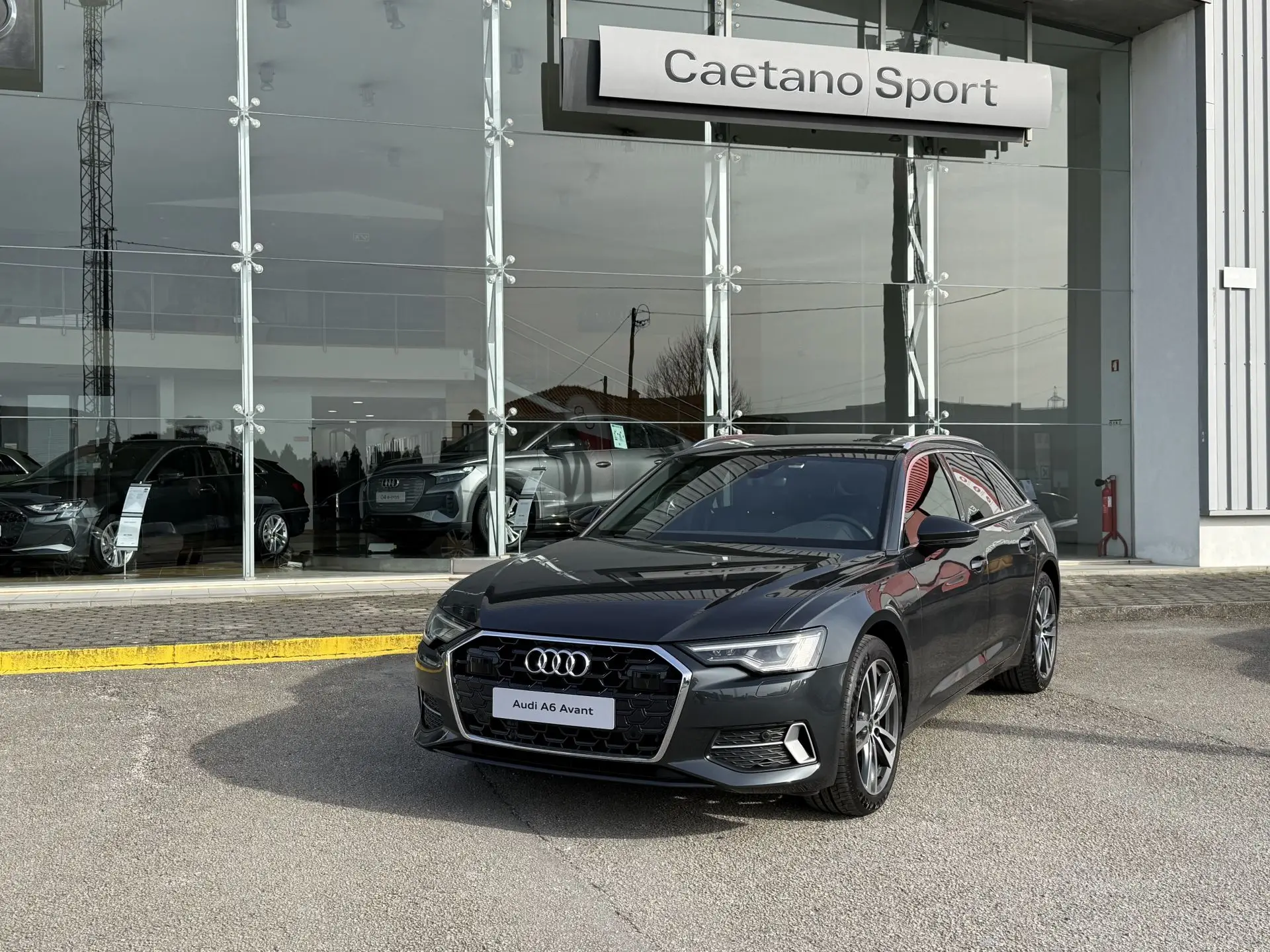 Audi A6 40 TDI S tronic Advanced Avant - Caetano